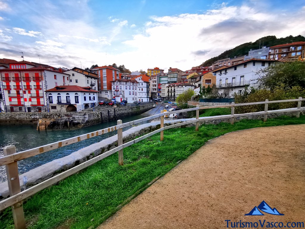 Mundaka, qué ver y hacer.
